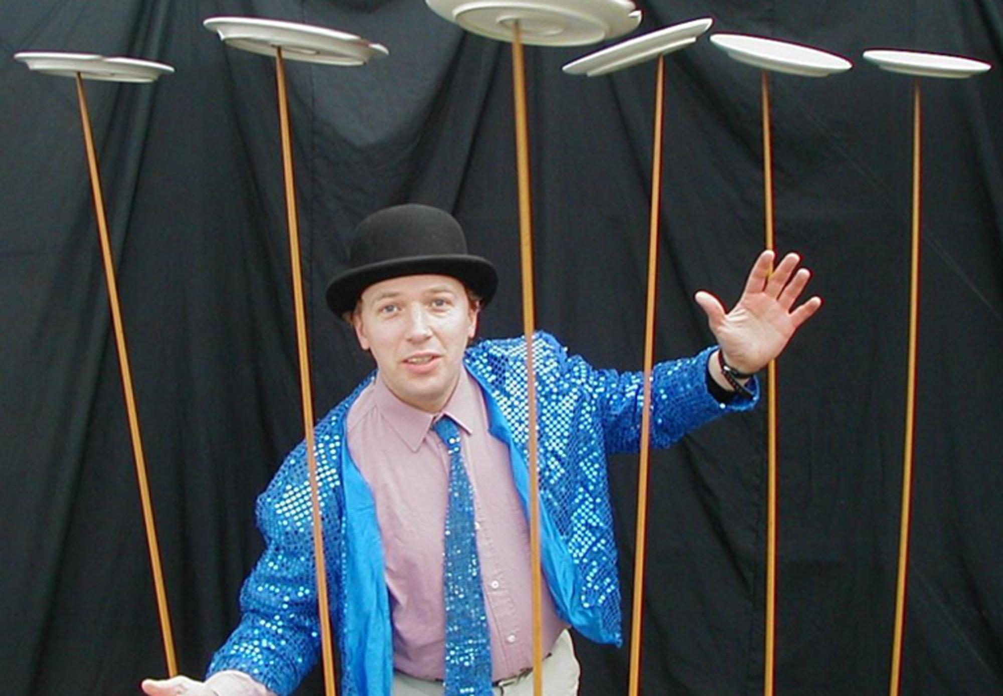 Qui sommes-nous | Tommy Magic and Circus Show